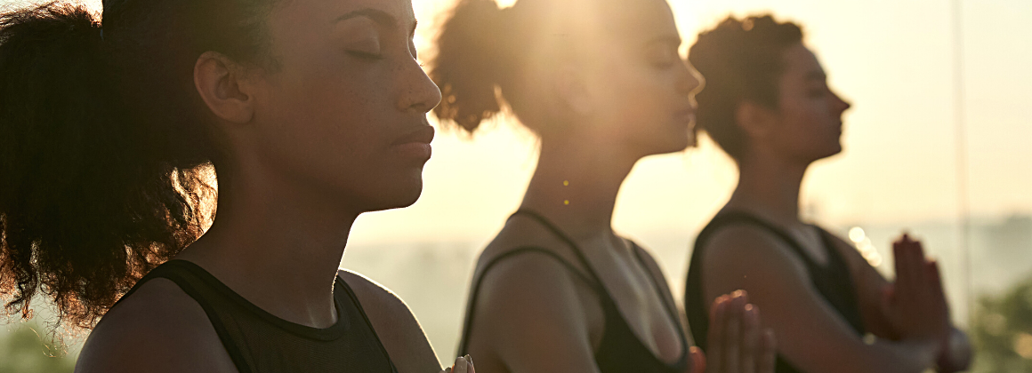 Yoga-Atmung: Mehr Lebensenergie durch kontrolliertes Atmen
